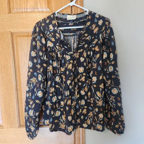 Universal Thread | Tops | Universal Thread Top | Poshmark